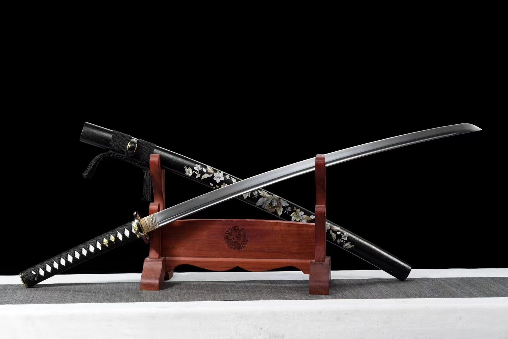 Hanabira (花びら) – Pétale de Fleur | KatanaEmpire.com